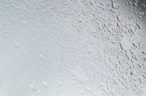 Tips to Maintain Sparkling Glass & Clean Cloudy Windows
